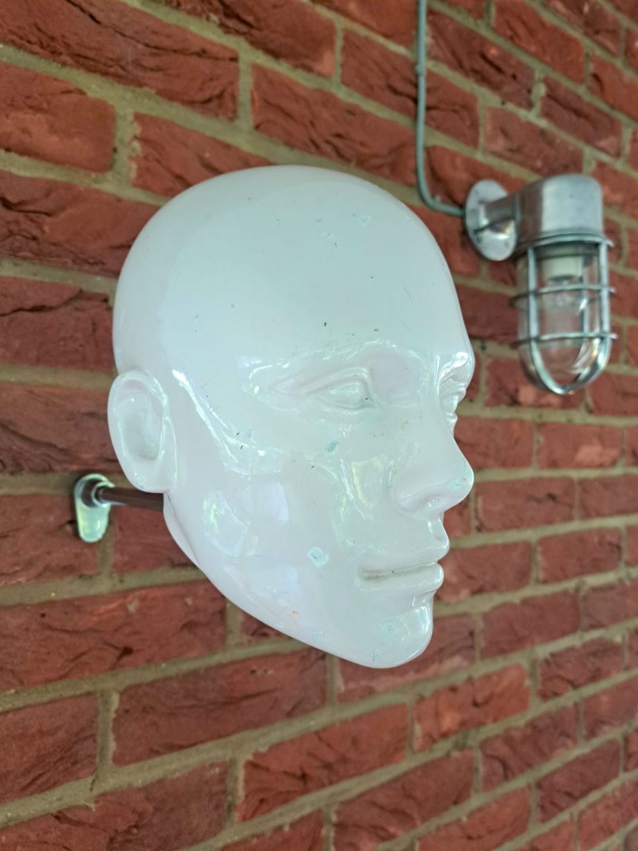 Wall Mounted Mannequin Head – Norfolk Vintiques